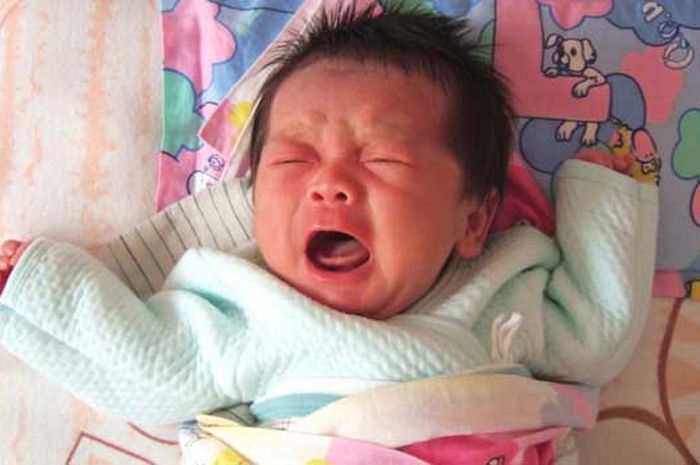 8 Cara Atasi Bayi Rewel - Nakita