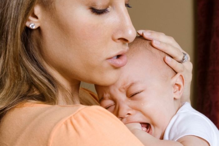 Bayi Jadi Sakit-sakitan Sejak Ditinggal Mama Bekerja? - Nakita