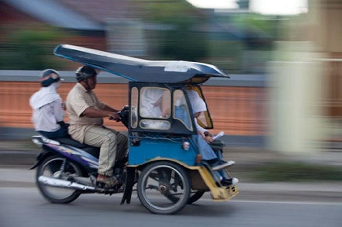 Becak motor - National Geographic