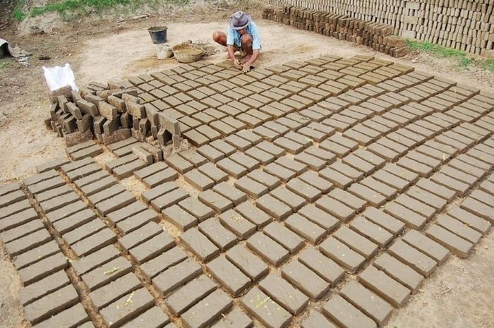 Peneliti UMY Kembangkan Batu Bata Kuat Gempa - National Geographic