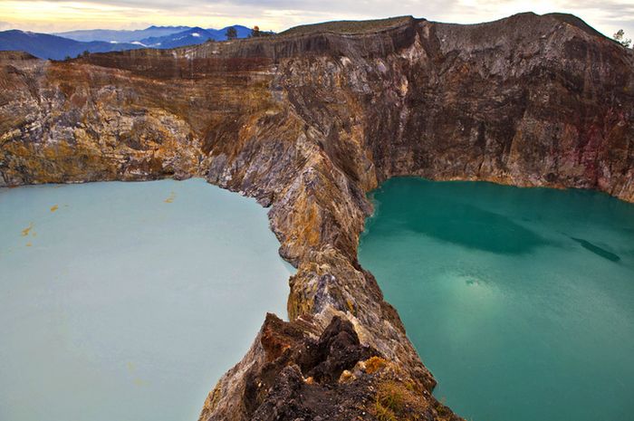 Kelimutu - National Geographic