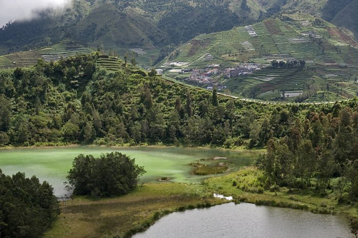 Mengenal Erupsi Freatik di Kawah Sileri Dieng - National Geographic