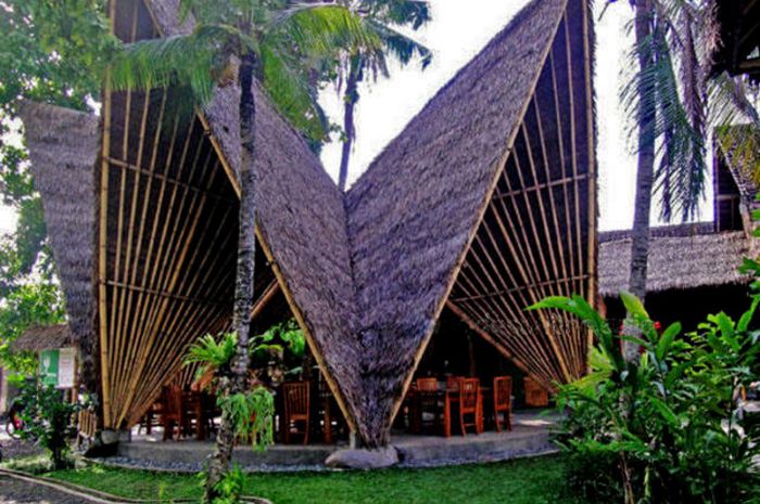 Warung Bambu Sadar Lingkungan - National Geographic