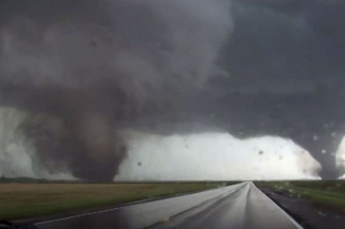 Badai 100 Tahunan Kini Terjadi Setiap 20 Tahun - National Geographic