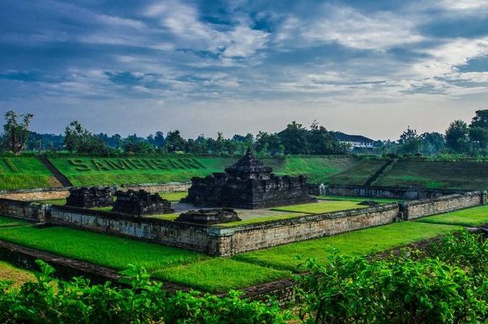 Menelisik Kisah Candi Syiwa - National Geographic