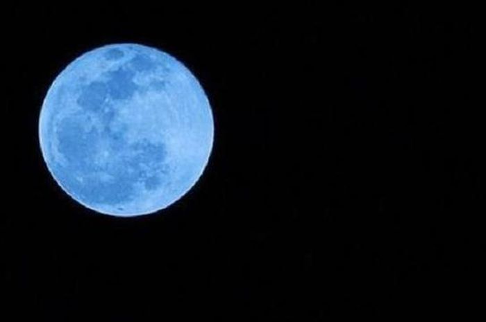 Beginilah Asal Mula dan Evolusi Istilah Bulan Biru - National Geographic