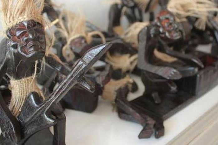 Mengintip Proses Pembuatan Patung Primitif di Yogyakarta - National ...