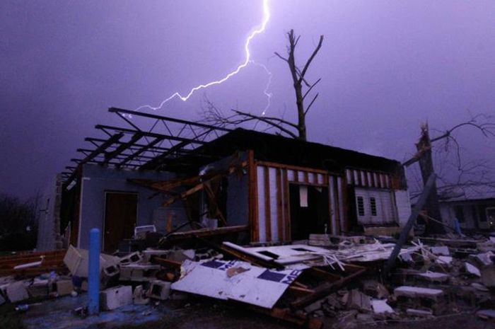 Penjelasan Ilmiah Mengenai Angin Tornado - National Geographic