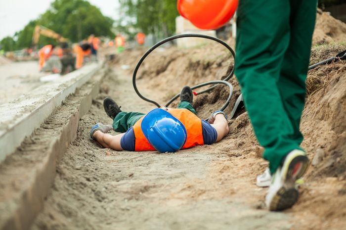 Pertolongan Pertama untuk Korban Tersengat Listrik - National Geographic