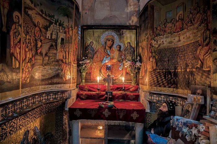 Keberagaman di Gereja Makam Kudus - National Geographic