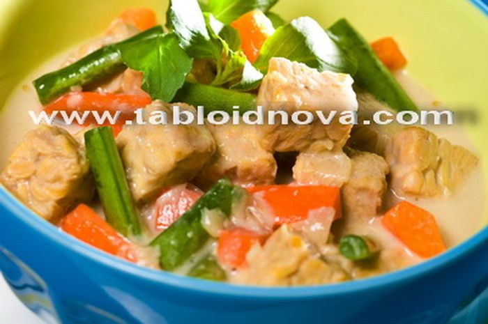 Tempe Kuah Kaldu - Nova