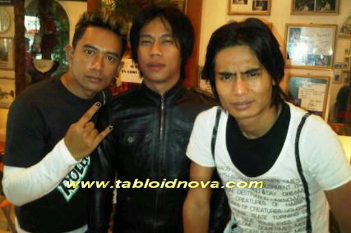 Charlie ST12 Bawa Ariel ke Dalam Mimpi - Nova