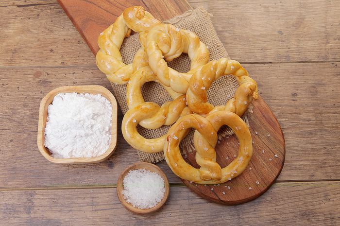 Hanya 45 Menit Bikin Roti Pretzels ala Toko di Mal - Nova