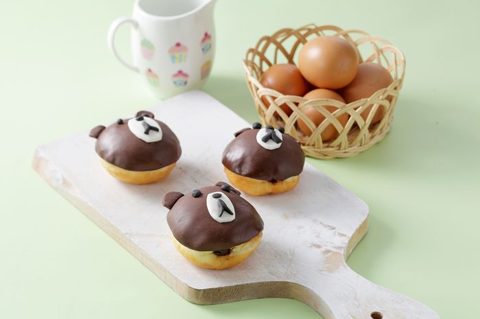 Resep Simpel Membuat Donat Cokelat Isi yang Super Enak - Nova