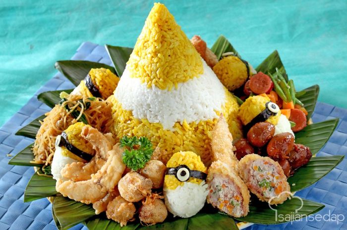 Unik, Ini Caranya Bikin Tumpeng Dua Warna untuk Acara Tujuh Belasan - Nova