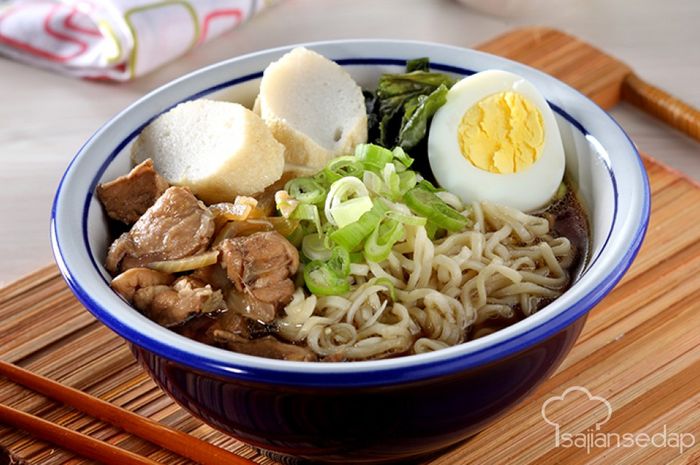 Buat Sendiri di Rumah, Ini Resep Chicken Ramen ala Restoran Jepang - Nova