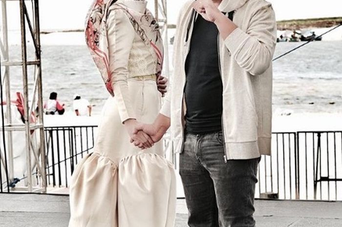 Berkonsep Beauty and The Beast, Foto Pre Wedding Angel Lelga dan Vicky ...