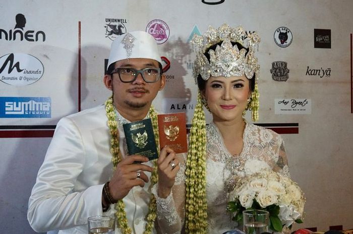 Wah! Poppy Sofia Berniat Jual Mas Kawin untuk Beli Motor Trail, Begini ...