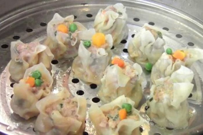 Mengukus Dim Sum tanpa Pengukus Bambu - Sajian Sedap