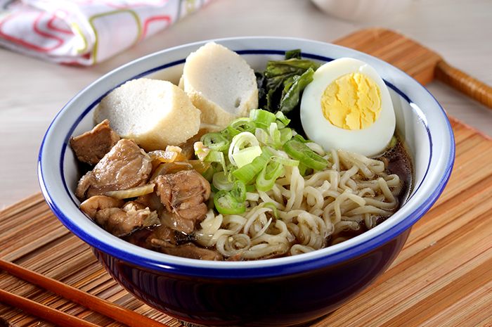 Chicken Ramen Ini Pas Kalau Lagi Ingin Makan Mie Sedap Berkuah - Sajian ...