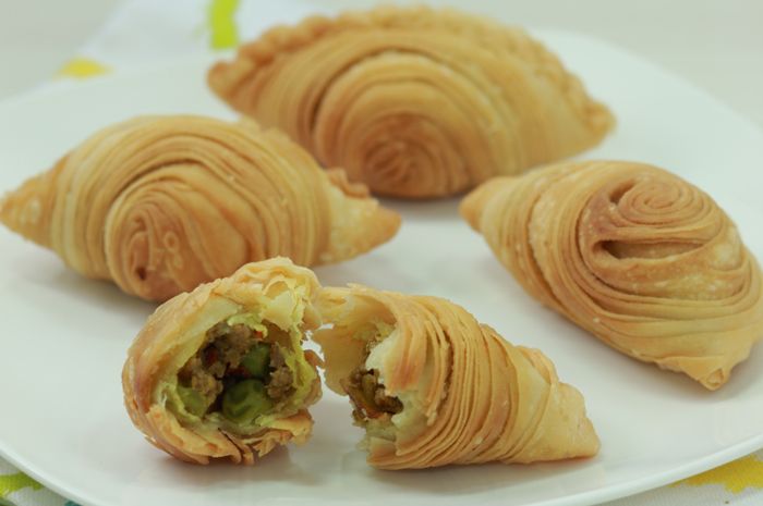 Dengan Isi Sesuai Selera, Pastel Kari Daging yang Gurih dan Lezat Pasti ...