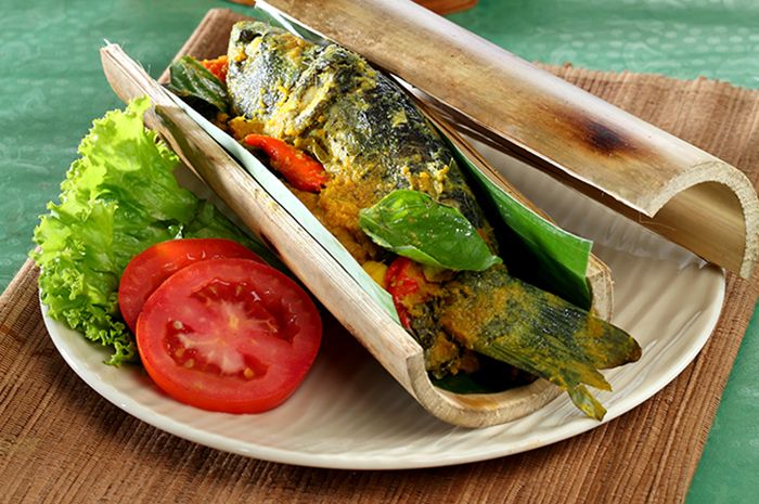 Lezatnya Ikan Mas Kian Terangkat dengan Resep Pepes Ikan Mas Bakar ...
