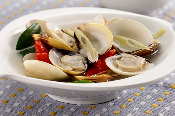 Coba Sandingkan Tahu dengan Kerang dalam Semangkuk Sup Kerang Tahu ...