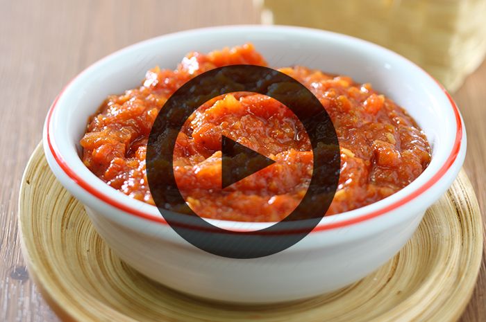 Contek Resep Dasar Membuat Saus Tomat untuk Pizza, Roti sampai Pasta ...