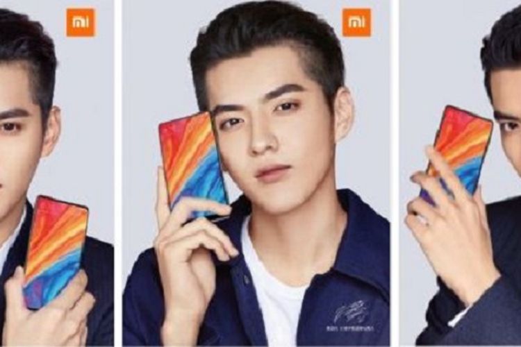 Dipegang Kris Wu, Xiaomi Mi Mix 2S Jadi Mirip Hape Xiaomi Mi Mix 2?