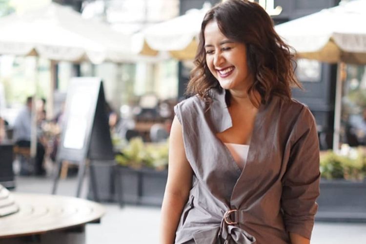 Berita Penampilan Widi Mulia Terbaru Hari Ini - Grid.ID