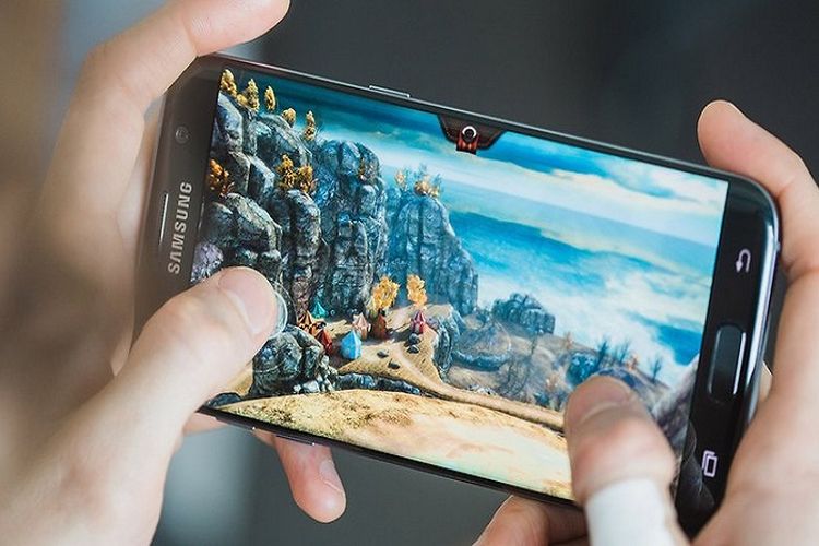 5 Cara Mudah Atasi Hape Android yang Panas Saat Bermain Game