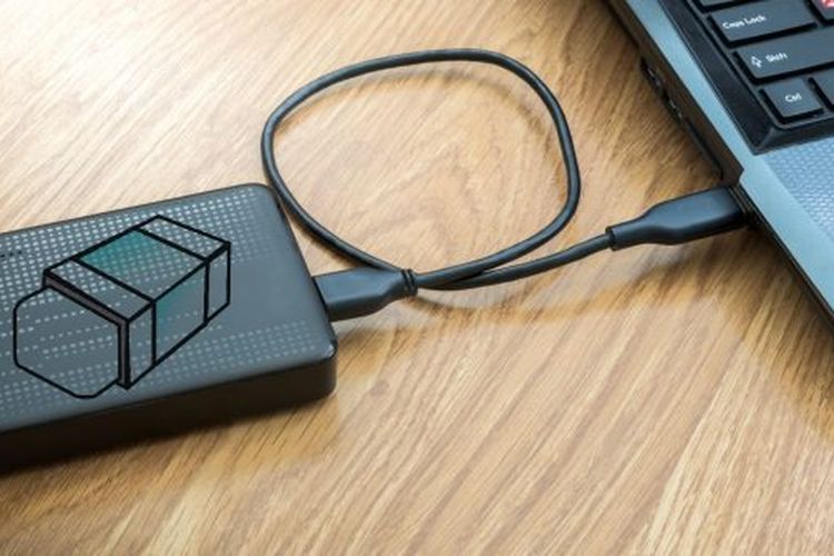 Perhatian, Jangan Lupa Kosongkan USB Port Saat Update Windows 10 Kamu