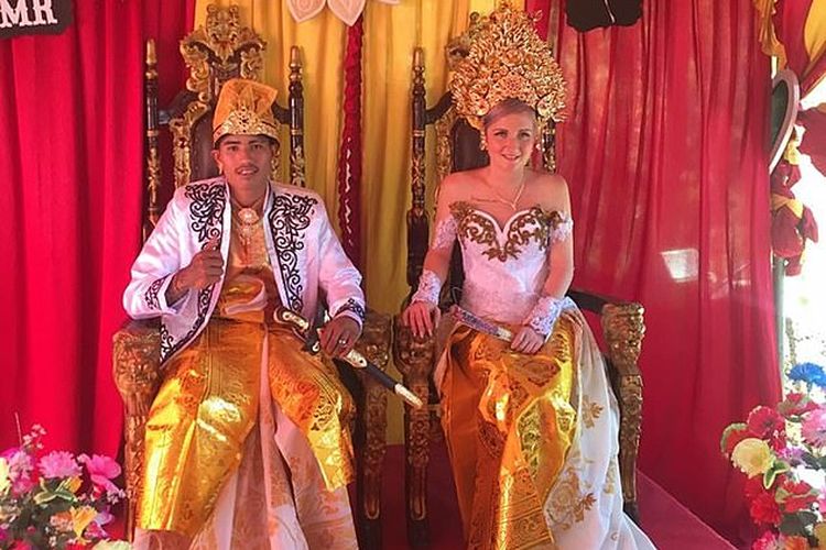 Berita Pelayan Resto Terbaru Hari Ini - Grid.ID