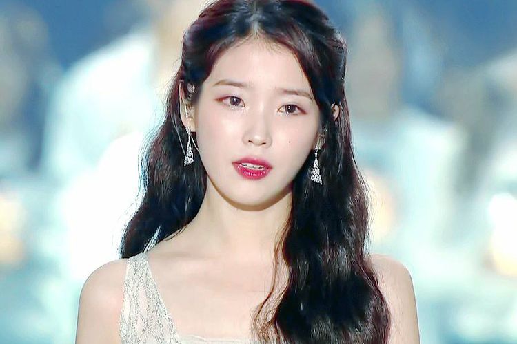 Berita Iu Pre Debut Terbaru Hari Ini - CewekBanget