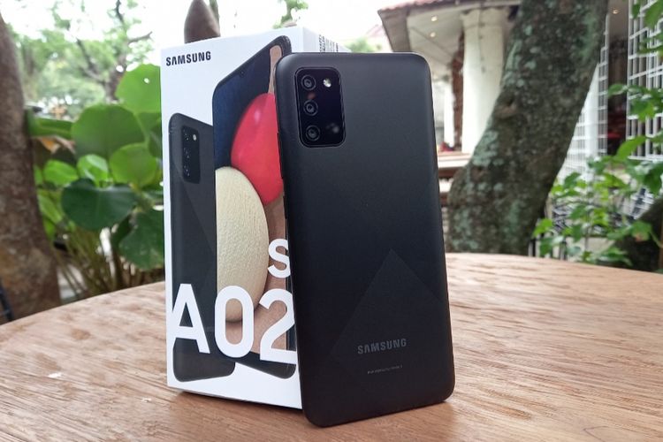 Unboxing Samsung Galaxy A02s, HP 1 Jutaan Untuk Anak Sekolah