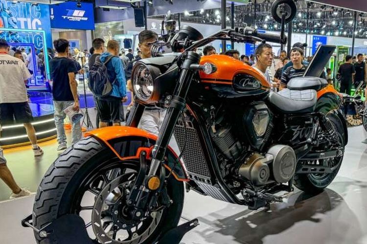 Motor Baru Hampir-Davidson Desain Cruiser Mesin 500 cc V-Twin Harga Bikin Kepo