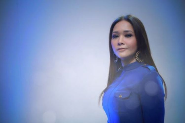 Berita Produk Kecantikan Maia Estianty Terbaru Hari Ini - Grid.ID