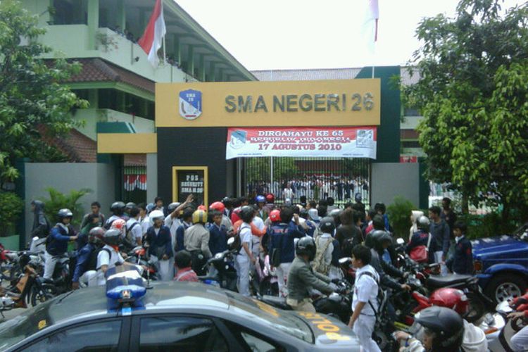 Tawuran SMAN 6 Jakarta dan SMAN 26 Jakarta