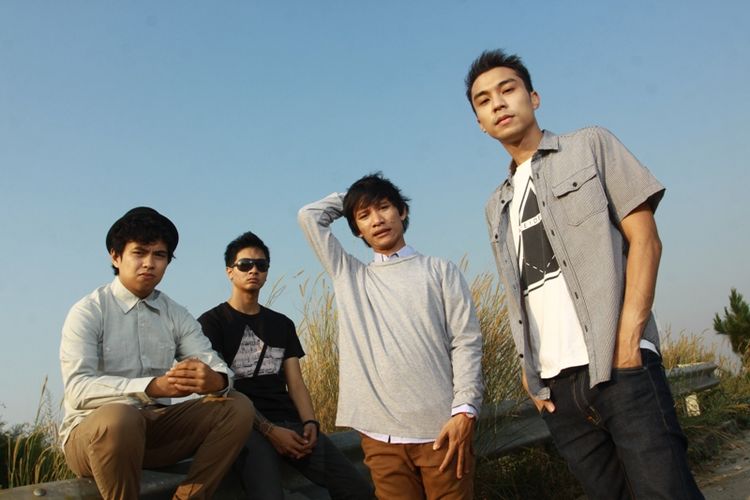 Easy Tiger Rilis Video Klip Hingga Akhir Usia - Page all