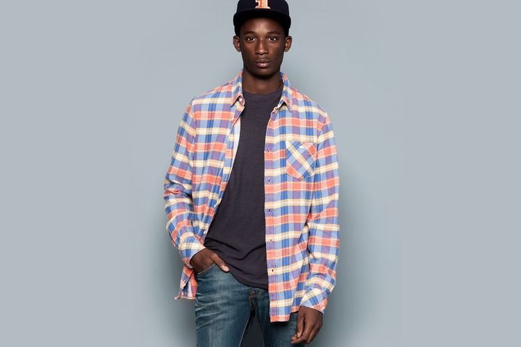 4 Motif Flannel yang Cowok Wajib Tahu!