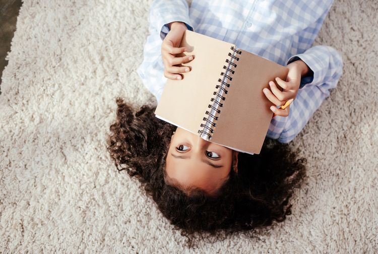 Masih Suka Menulis Diary? Enggak Perlu Malu, Ternyata Ini Berbagai ...