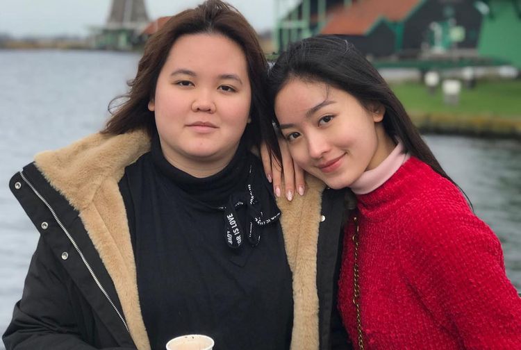 Potret Kekompakan Natasha Wilona Bersama Kakaknya yang Selalu Bikin ...