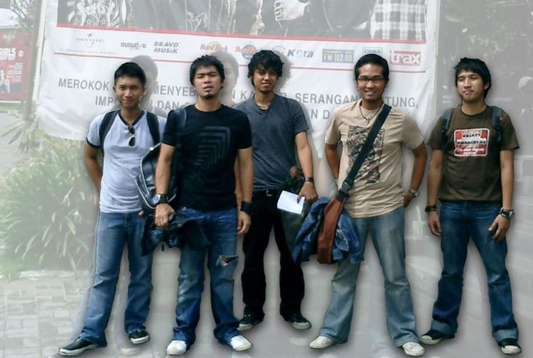 Menjadi Band Legendaris Indonesia Era 2000-an, Ini 5 Lagu Hits dari ...