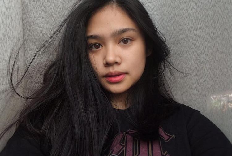 Pilih Jalur yang Berbeda dengan Sang Ibu, Ini Potret Tiara Savitri ...