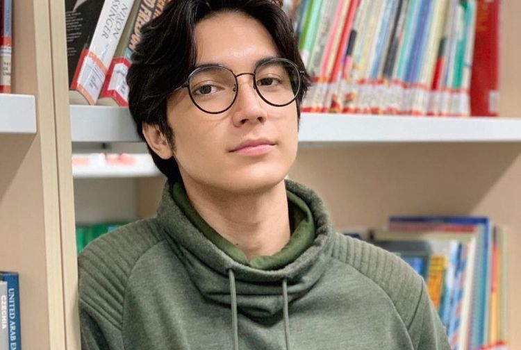 Profil Junior Roberts, Aktor yang Kian Bersinar Lewat Aktingnya - Kids