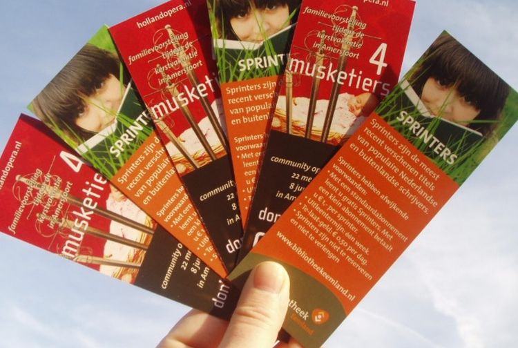 Materi Kelas 6 SD Tema 4: Fungsi, Ciri-Ciri dan Macam Brosur - Kids