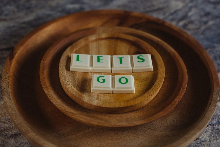 Perbedaan Kata Go dan Goes dalam Bahasa Inggris dan Contoh Kalimatnya ...