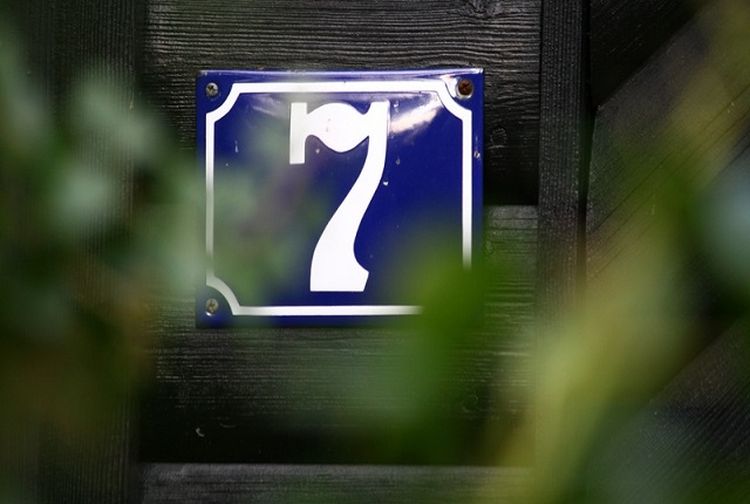 Mengapa 7 Disebut Sebagai Angka Keberuntungan? #AkuBacaAkuTahu - Kids