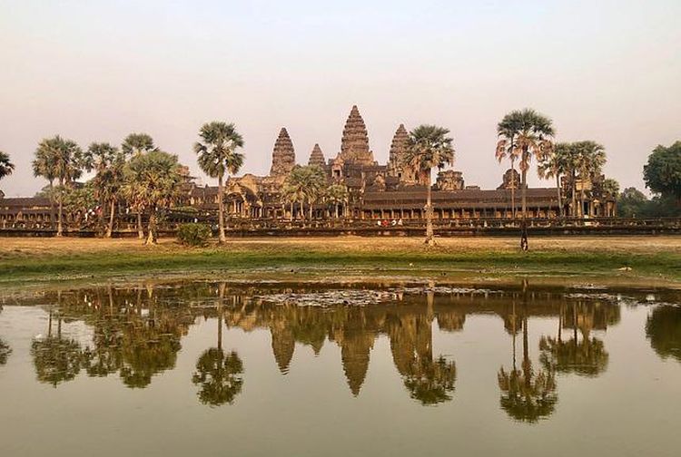 5 Fakta Unik Negara Kamboja yang Dikenal dengan Situs Kuno dan Kuliner ...