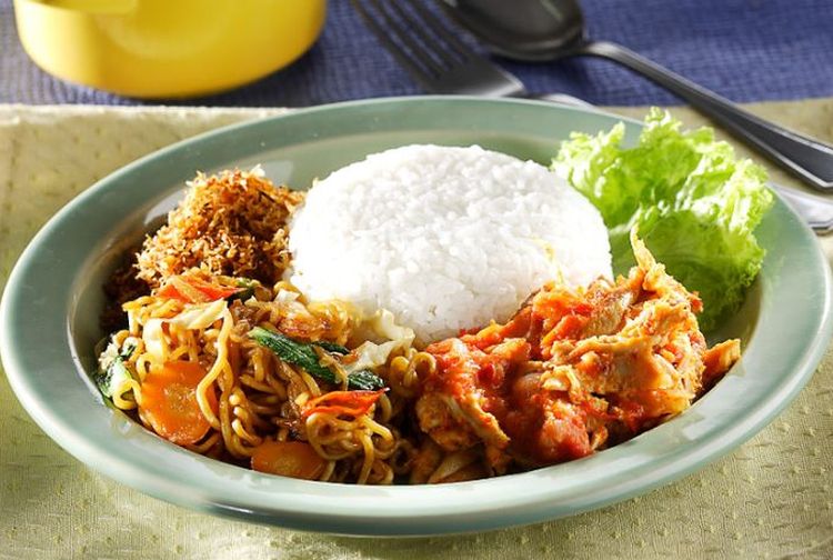 10 Makanan Khas Daerah Bali yang Wajib Dicoba, Salah Satunya Nasi ...